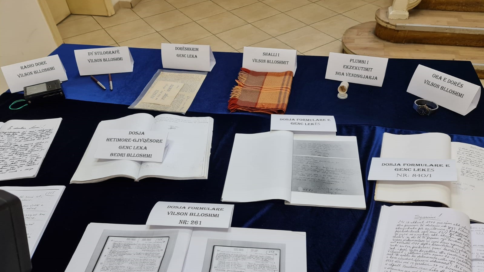 Vargje vdekjeprurëse: Si u ekzekutuan poetët Vilson Blloshmi dhe Genc ...